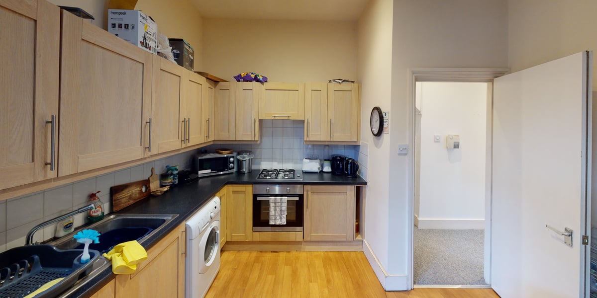 3 bed student flat to let Mount Nod Road, Tulse Hill, London, SW16 2LL ...