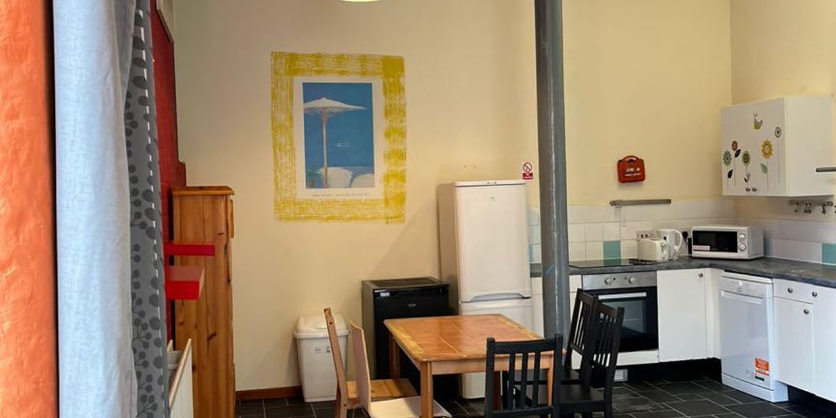 Property unavailable | 4 bed student flat to let Russell Street ...