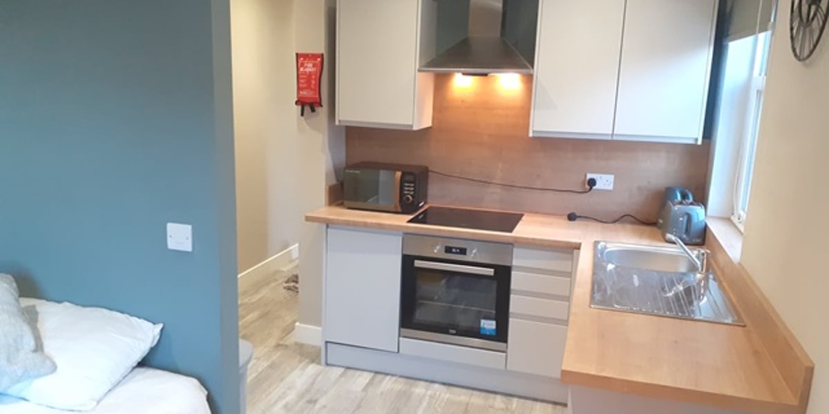 1 bed student studio to let Fulford Road, Grange Garth, York, YO10 4DX ...