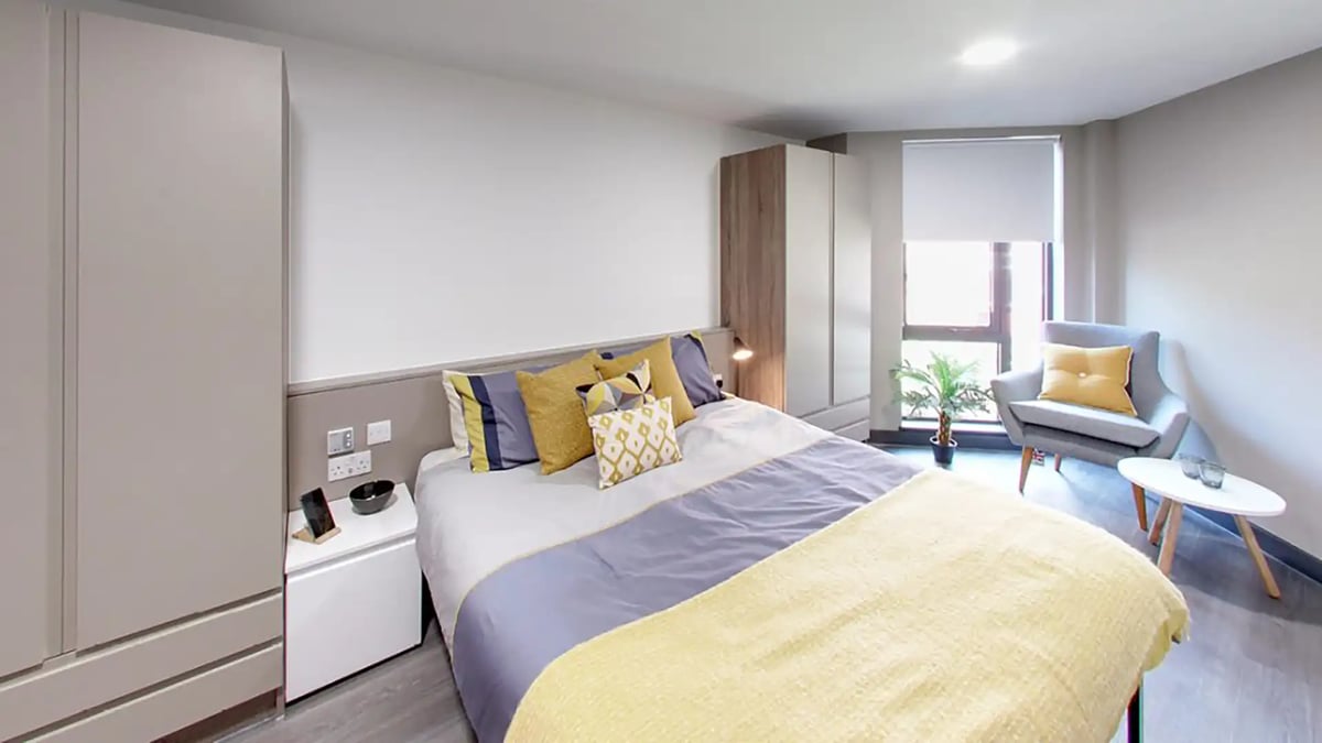 Premium Studio to let at Sycamore House, Woodhouse Square, Kirkstall ...