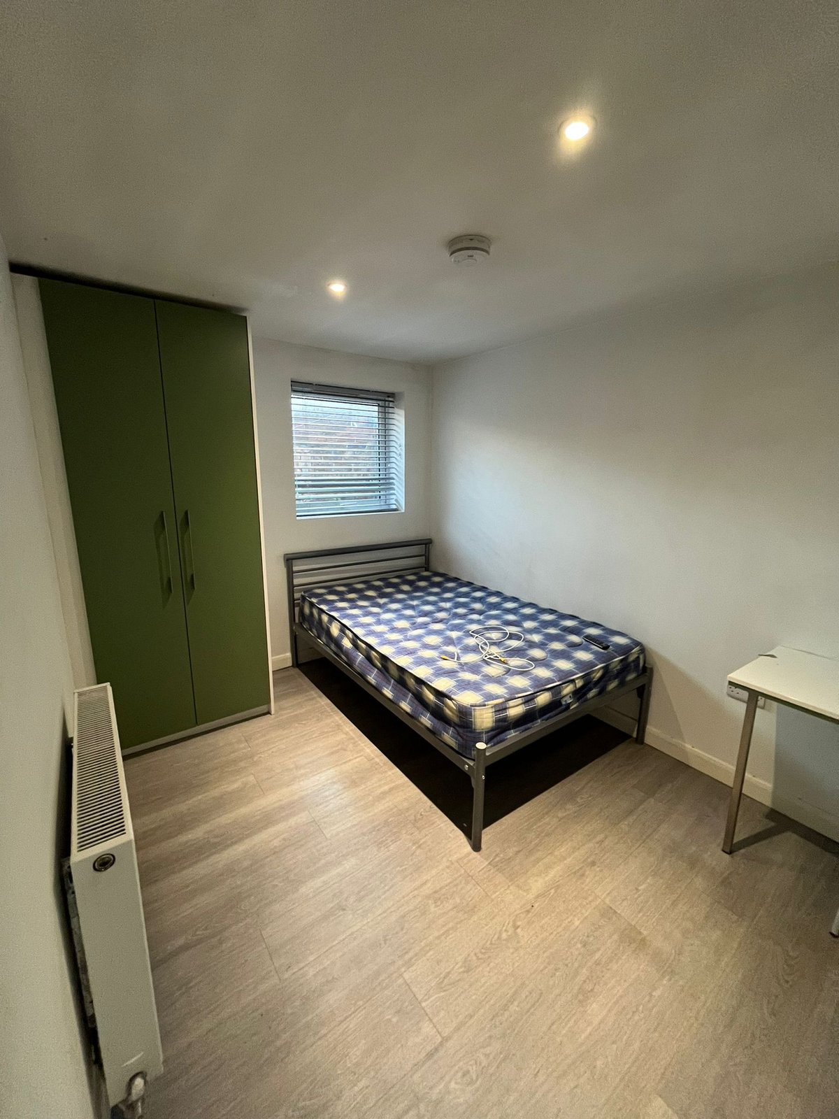 Property unavailable | 5 bed student house to let Queen Anne Street ...