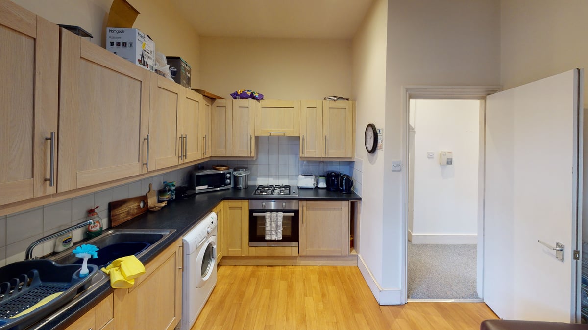 3 bed student flat to let Mount Nod Road, Tulse Hill, London, SW16 2LL ...