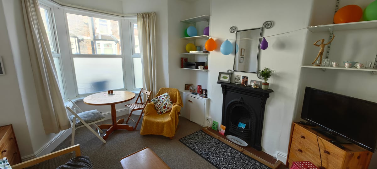 3 bed student house to let Inverness Place, Roath, Cardiff, CF24 4RX ...