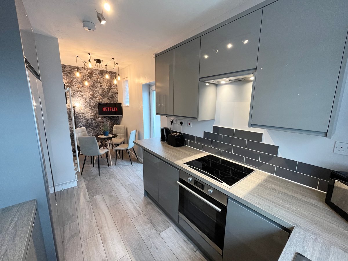 Property unavailable | 5 bed student house to let Towcester Road, Far ...