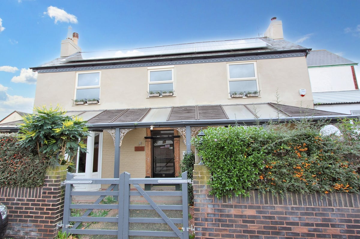 6 bed student house to let St. James Close, St James, Exeter, EX4 6QZ ...