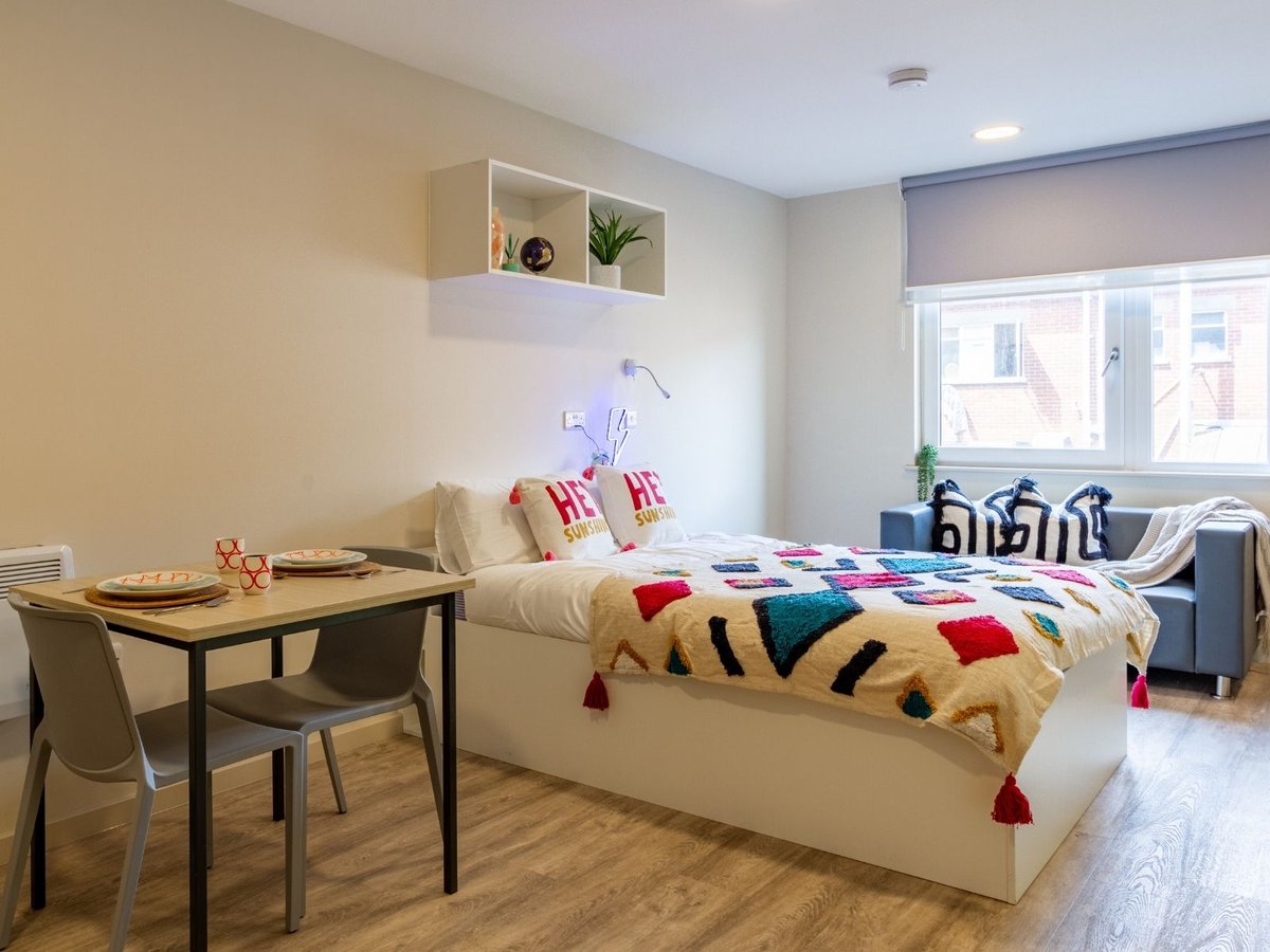 Platinum Studio to let at The Barn, Bampfylde Street, Newtown, Exeter ...