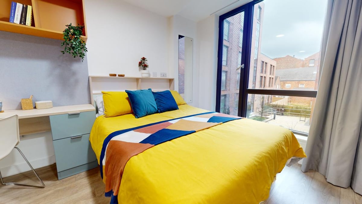 Silver Studio to let at iQ Signal Place, 10 Traffic Street, City Centre ...