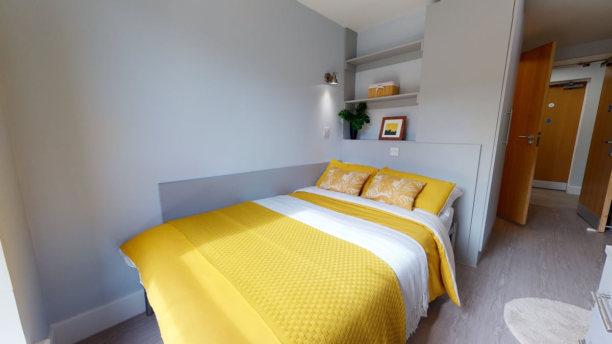 Saver En Suite to let at iQ Grove, 69 Grove Street, New Town, Edinburgh ...