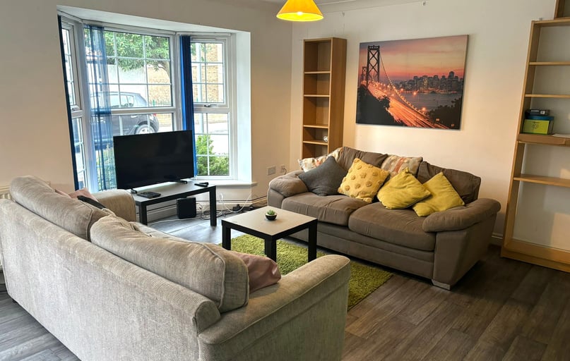 6 bed student house to let Brownlow Street, The Groves, York, YO31 8LW ...