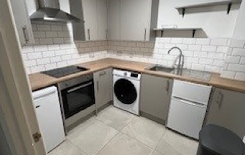 2 bed student flat to let Henry Bird Way, Southbridge, Northampton, NN4 ...
