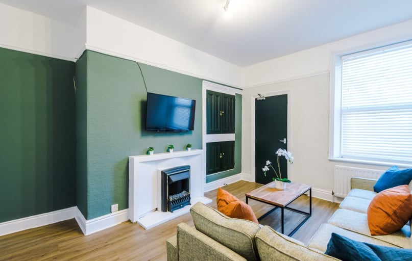 Property unavailable | 6 bed student house to let Deuchar Street ...